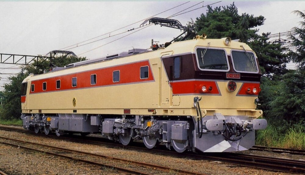 Locomotives ONCF MAROC / Alstom E-1300, E-1400, DF-100, / Hitachi E ...